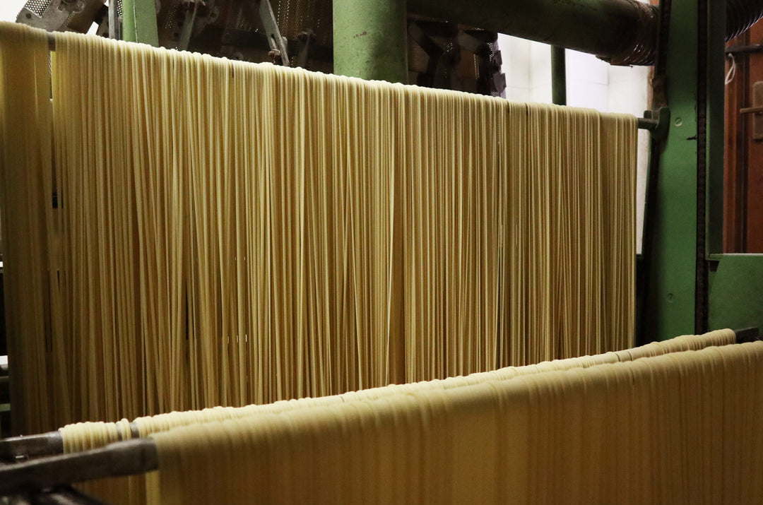 How is spaghetti made?